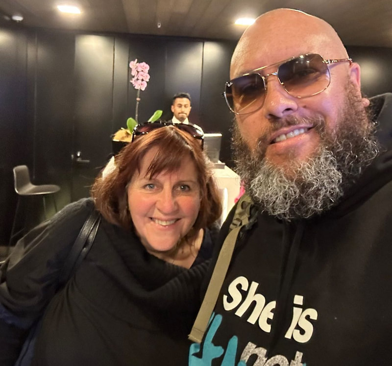 JASE WILLIAMS - Home